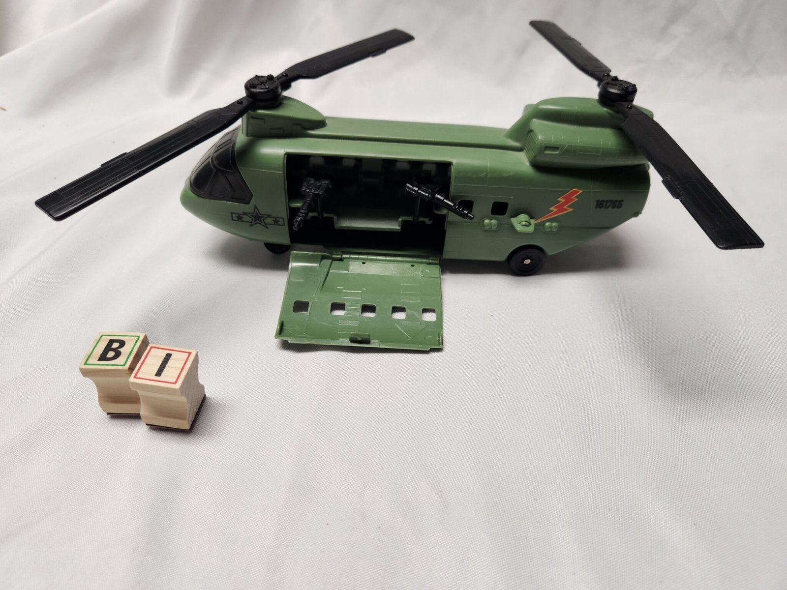 Assault Copter – Micro Machines Military